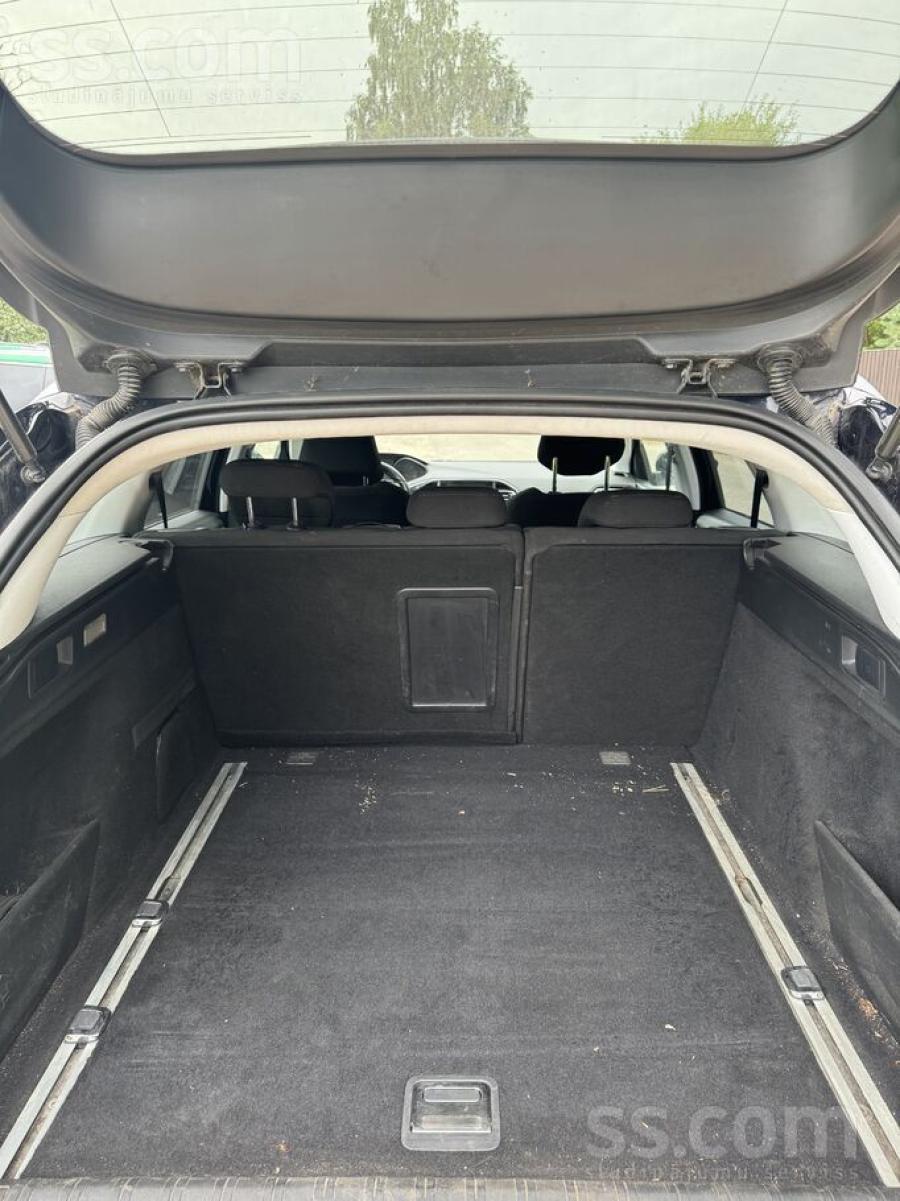 Zils Peugeot 308 2015 Rīga, ar dzinēja tilpumu 1.60 L un nobraukumu 433 tūkst. km par 800 €, foto 9 vietnē AUTOMOTO.COM.LV