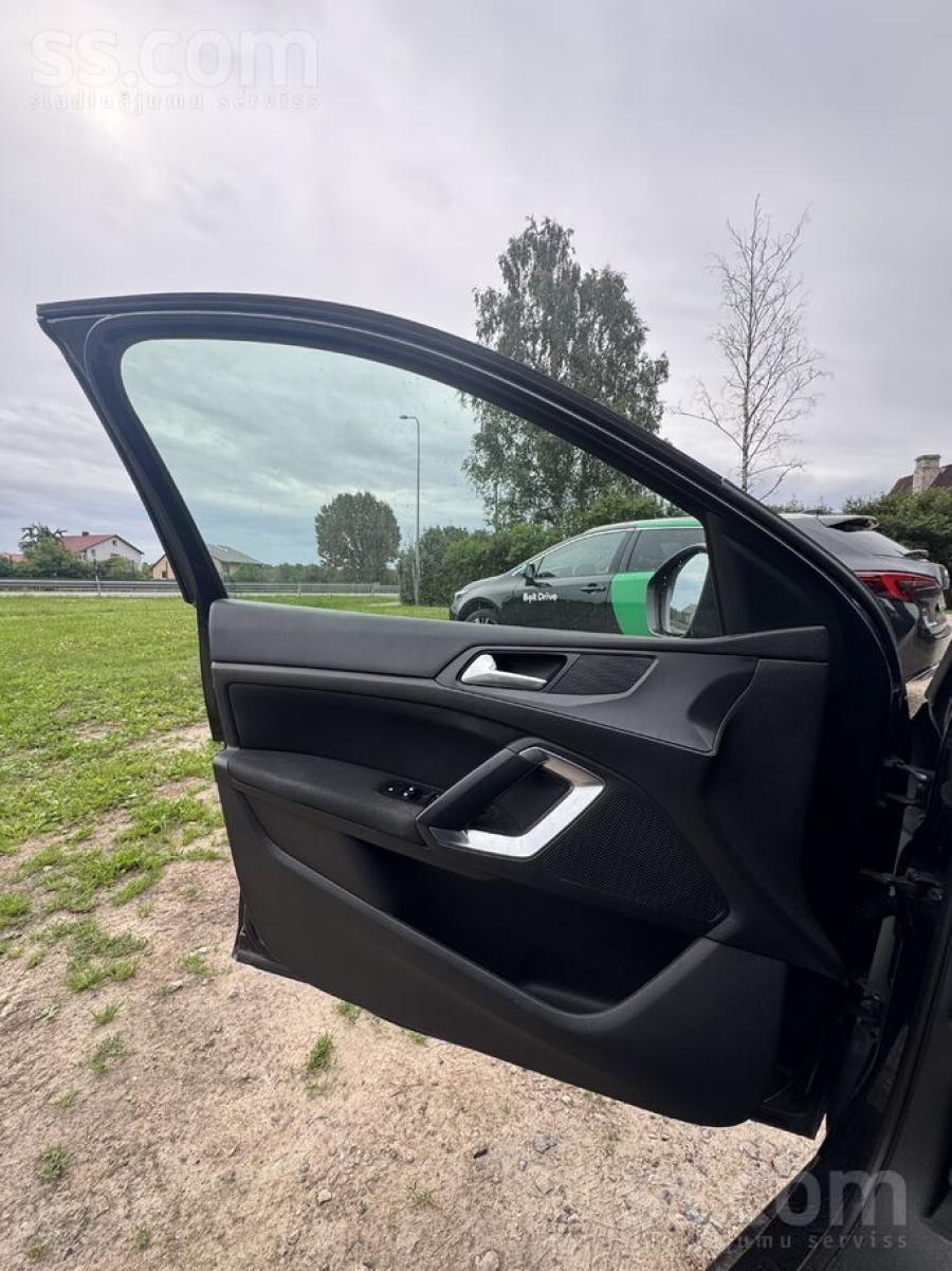 Zils Peugeot 308 2015 Rīga, ar dzinēja tilpumu 1.60 L un nobraukumu 433 tūkst. km par 800 €, foto 10 vietnē AUTOMOTO.COM.LV