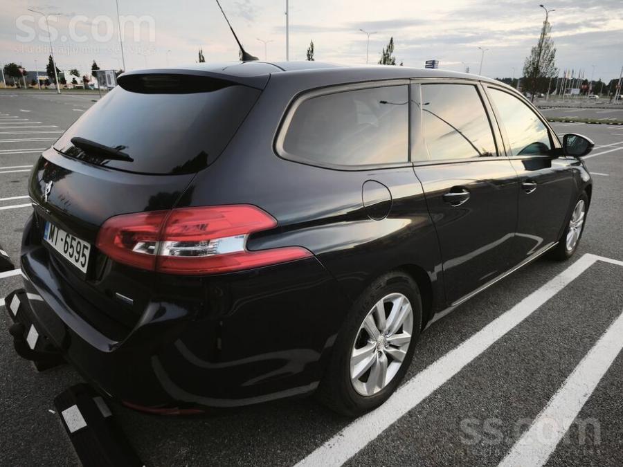 Zils Peugeot 308 2015 Rīga, ar dzinēja tilpumu 1.60 L un nobraukumu 230 tūkst. km par 5550 €, foto 3 vietnē AUTOMOTO.COM.LV