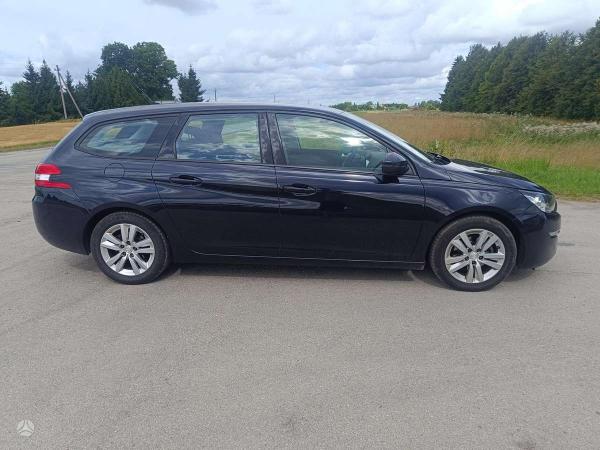 Blue Peugeot 308 2015 in Kaunas, with an engine capacity of 1.60 L and mileage of 264 thousand km for 3850 €, photo 4 on AUTOMOTO.COM.LV