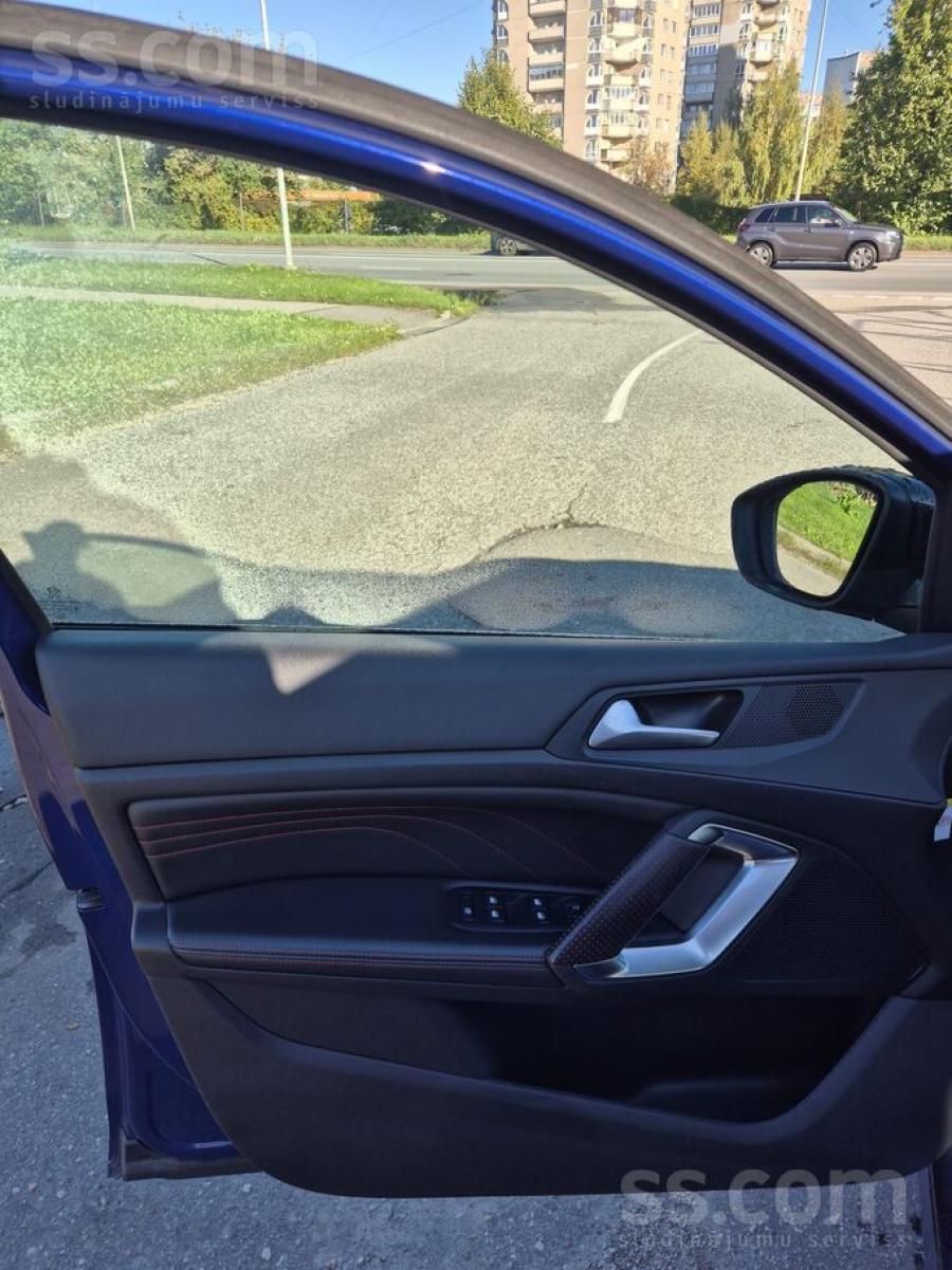 Zils Peugeot 308 2015 Rīga, ar dzinēja tilpumu 2.00 L un nobraukumu 178 tūkst. km par 7490 €, foto 15 vietnē AUTOMOTO.COM.LV