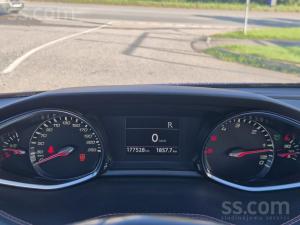 Zils Peugeot 308 2015 Rīga, ar dzinēja tilpumu 2.00 L un nobraukumu 178 tūkst. km par 7490 €, foto 18 vietnē AUTOMOTO.COM.LV