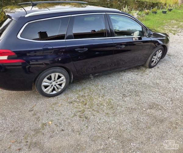 Blue Peugeot 308 2015 in Klaipeda, with an engine capacity of 1.60 L and mileage of 306 thousand km for 4150 €, photo 8 on AUTOMOTO.COM.LV