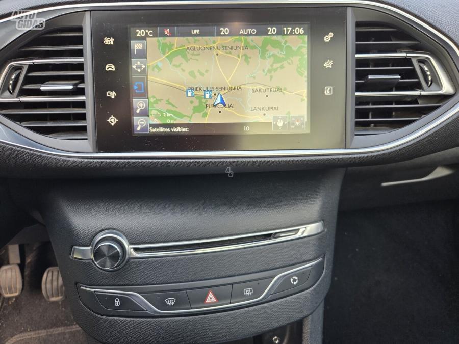 Blue Peugeot 308 2015 in Klaipeda, with an engine capacity of 1.60 L and mileage of 306 thousand km for 4150 €, photo 14 on AUTOMOTO.COM.LV