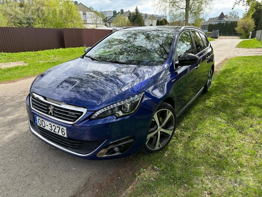 Blue Peugeot 308 2016 in Riga, with an engine capacity of 1.20 L and mileage of 129 thousand km for 7500 €, photo 1 on AUTOMOTO.COM.LV