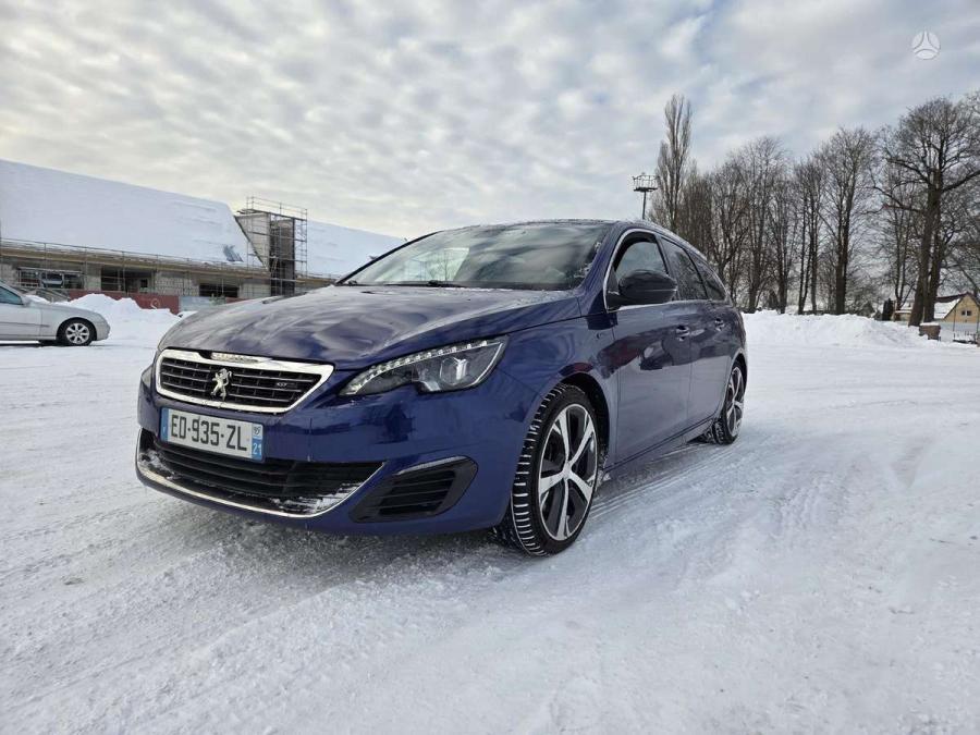 Blue Peugeot 308 2016 in Klaipeda, with an engine capacity of 1.60 L and mileage of 210 thousand km for 6900 €, photo 2 on AUTOMOTO.COM.LV