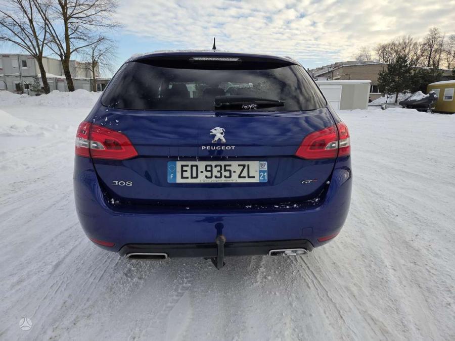 Blue Peugeot 308 2016 in Klaipeda, with an engine capacity of 1.60 L and mileage of 210 thousand km for 6900 €, photo 7 on AUTOMOTO.COM.LV