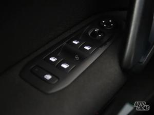 Blue Peugeot 308 2016 in Vilnius, with an engine capacity of 1.60 L and mileage of 200 thousand km for 6299 €, photo 27 on AUTOMOTO.COM.LV