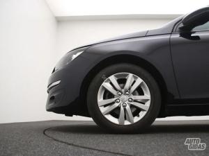 Blue Peugeot 308 2016 in Vilnius, with an engine capacity of 1.60 L and mileage of 200 thousand km for 6299 €, photo 28 on AUTOMOTO.COM.LV