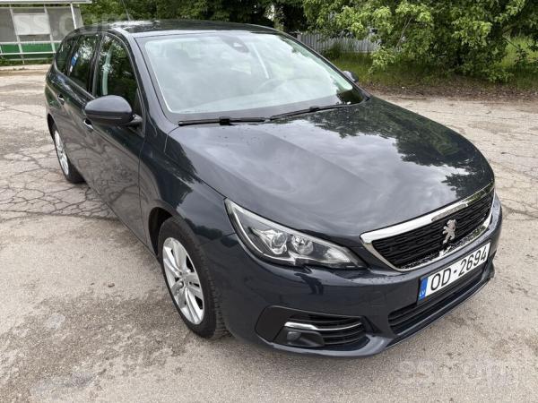 Blue Peugeot 308 2017 in Riga, with an engine capacity of 1.60 L and mileage of 192 thousand km for 6900 €, photo 3 on AUTOMOTO.COM.LV