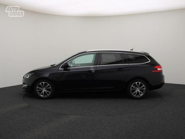Blue Peugeot 308 2017 in Vilnius, with an engine capacity of 1.60 L and mileage of 222 thousand km for 8199 €, photo 6 on AUTOMOTO.COM.LV