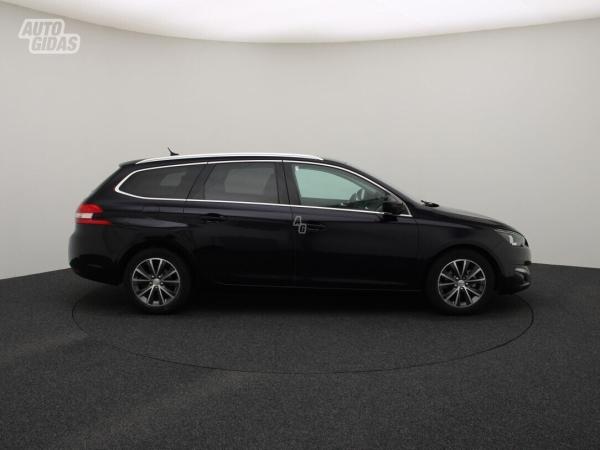 Blue Peugeot 308 2017 in Vilnius, with an engine capacity of 1.60 L and mileage of 222 thousand km for 8199 €, photo 9 on AUTOMOTO.COM.LV
