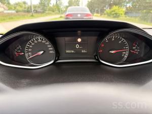Blue Peugeot 308 2017 in Riga, with an engine capacity of 1.60 L and mileage of 196 thousand km for 5600 €, photo 12 on AUTOMOTO.COM.LV