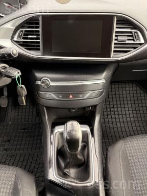 Blue Peugeot 308 2017 in Riga, with an engine capacity of 1.60 L and mileage of 196 thousand km for 5600 €, photo 13 on AUTOMOTO.COM.LV