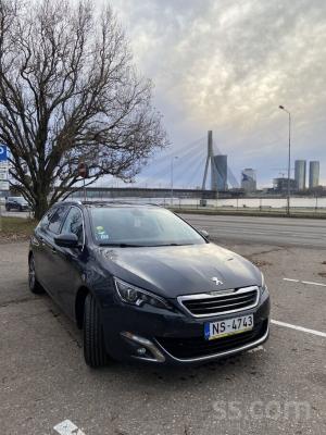 Blue Peugeot 308 2017 in Riga, with an engine capacity of 1.50 L and mileage of 191 thousand km for 6000 €, photo 9 on AUTOMOTO.COM.LV