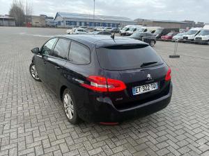 Blue Peugeot 308 2018 in Taurage, with an engine capacity of 1.56 L and mileage of 250 thousand km for 4600 €, photo 5 on AUTOMOTO.COM.LV