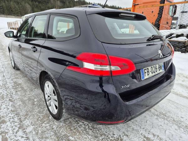 Zils Peugeot 308 2018 Viļņa, ar dzinēja tilpumu 1.50 L un nobraukumu 178 tūkst. km par 6700 €, foto 4 vietnē AUTOMOTO.COM.LV