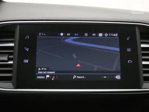Blue Peugeot 308 2018 in Vilnius, with an engine capacity of 1.20 L and mileage of 177 thousand km for 7399 €, photo 25 on AUTOMOTO.COM.LV