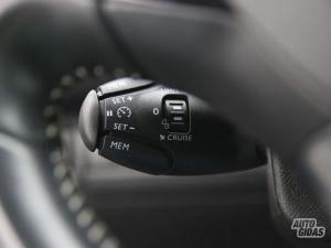 Blue Peugeot 308 2018 in Vilnius, with an engine capacity of 1.20 L and mileage of 177 thousand km for 7399 €, photo 30 on AUTOMOTO.COM.LV