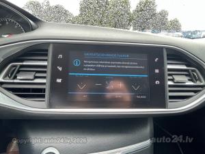 Zils Peugeot 308 2018 Tartu, ar dzinēja tilpumu 1.50 L un nobraukumu 196 tūkst. km par 9990 €, foto 10 vietnē AUTOMOTO.COM.LV