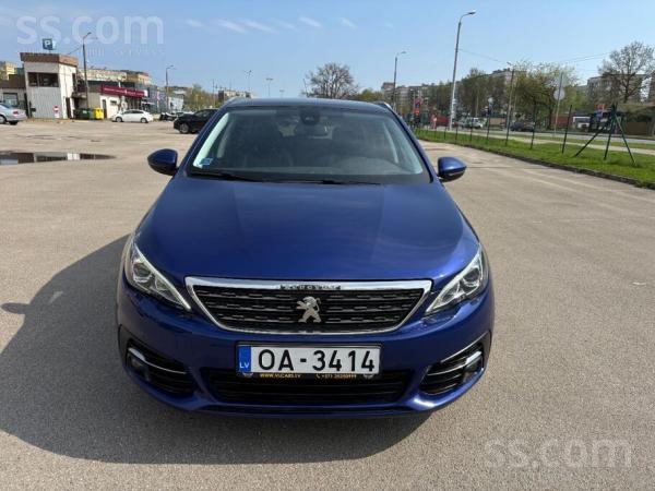 Zils Peugeot 308 2019 Rīga, ar dzinēja tilpumu 1.50 L un nobraukumu 191 tūkst. km par 8950 €, foto 5 vietnē AUTOMOTO.COM.LV