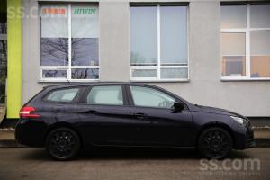 Blue Peugeot 308 2019 in Riga, with an engine capacity of 1.50 L and mileage of 221 thousand km for 5995 €, photo 3 on AUTOMOTO.COM.LV