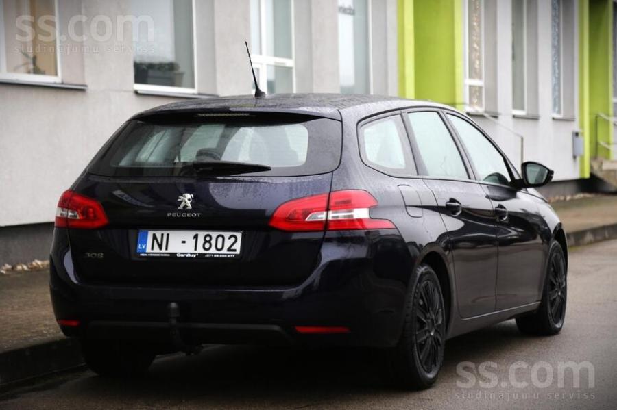Blue Peugeot 308 2019 in Riga, with an engine capacity of 1.50 L and mileage of 221 thousand km for 5995 €, photo 6 on AUTOMOTO.COM.LV