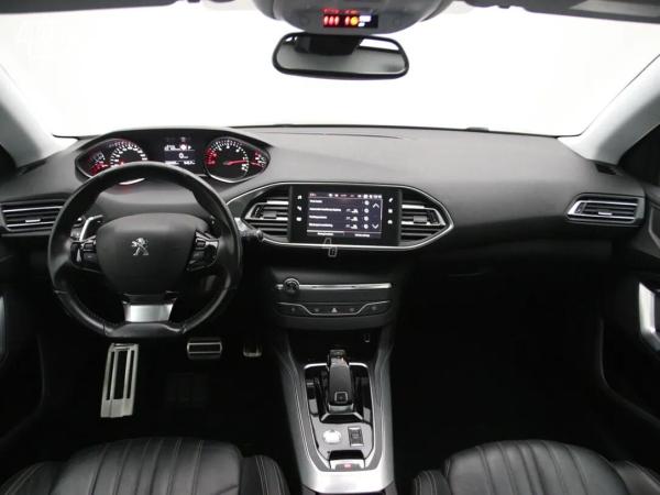 Blue Peugeot 308 2019 in Vilnius, with an engine capacity of 1.50 L and mileage of 200 thousand km for 9399 €, photo 2 on AUTOMOTO.COM.LV