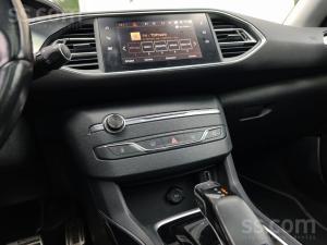 Zils Peugeot 308 2019 Jelgava, ar dzinēja tilpumu 1.20 L un nobraukumu 119 tūkst. km par 8990 €, foto 27 vietnē AUTOMOTO.COM.LV