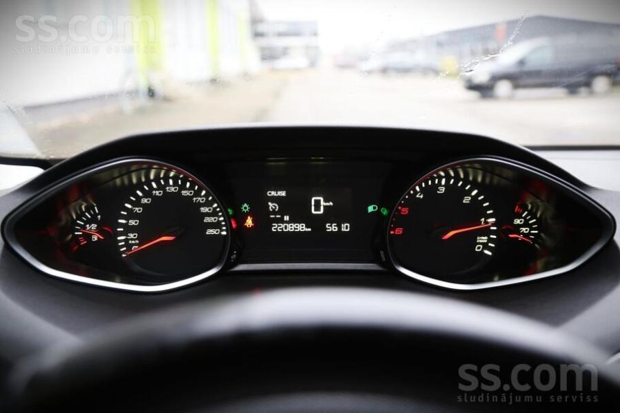 Zils Peugeot 308 2019 Rīga, ar dzinēja tilpumu 1.50 L un nobraukumu 221 tūkst. km par 5995 €, foto 8 vietnē AUTOMOTO.COM.LV