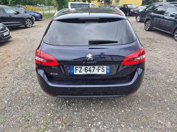Blue Peugeot 308 2019 in Taurage, with an engine capacity of 1.20 L and mileage of 164 thousand km for 5700 €, photo 4 on AUTOMOTO.COM.LV