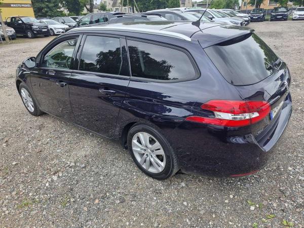 Blue Peugeot 308 2019 in Taurage, with an engine capacity of 1.20 L and mileage of 164 thousand km for 5700 €, photo 6 on AUTOMOTO.COM.LV