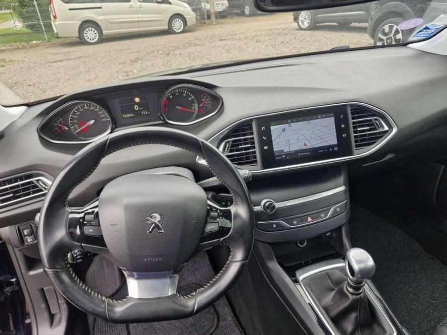 Синий Пежо 308 2019 в Таураге, объемом двигателя 1.20 л и пробегом 164 тыс. км за 5700 €, фото 9 на AUTOMOTO.COM.LV