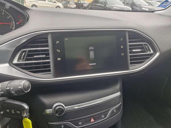 Blue Peugeot 308 2019 in Taurage, with an engine capacity of 1.20 L and mileage of 164 thousand km for 5700 €, photo 10 on AUTOMOTO.COM.LV