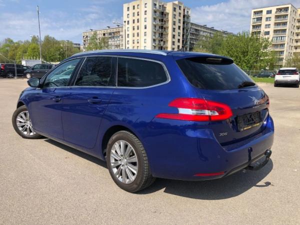 Blue Peugeot 308 2019 in Riga, with an engine capacity of 1.50 L and mileage of 191 thousand km for 10950 €, photo 2 on AUTOMOTO.COM.LV