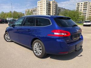 Blue Peugeot 308 2019 in Riga, with an engine capacity of 1.50 L and mileage of 191 thousand km for 10950 €, photo 3 on AUTOMOTO.COM.LV