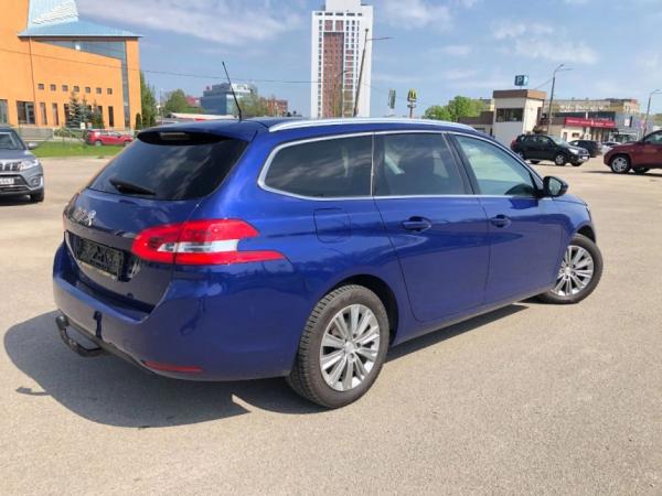 Blue Peugeot 308 2019 in Riga, with an engine capacity of 1.50 L and mileage of 191 thousand km for 10950 €, photo 4 on AUTOMOTO.COM.LV