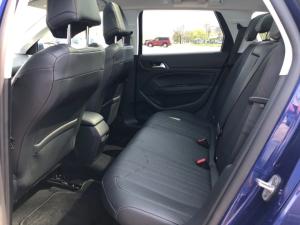 Blue Peugeot 308 2019 in Riga, with an engine capacity of 1.50 L and mileage of 191 thousand km for 10950 €, photo 13 on AUTOMOTO.COM.LV