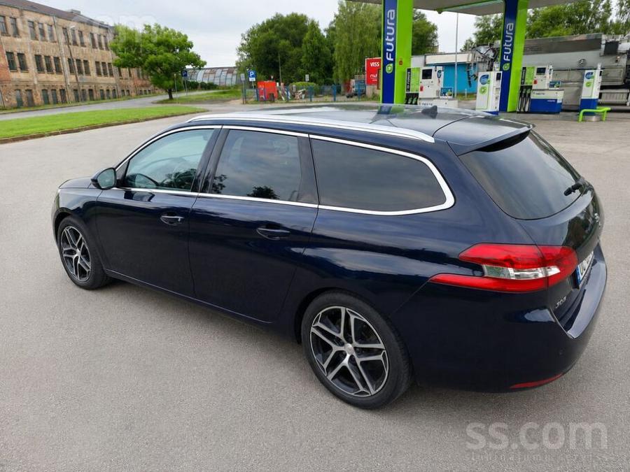 Zils Peugeot 308 2019 Rīga, ar dzinēja tilpumu 1.50 L un nobraukumu 143 tūkst. km par 9150 €, foto 3 vietnē AUTOMOTO.COM.LV