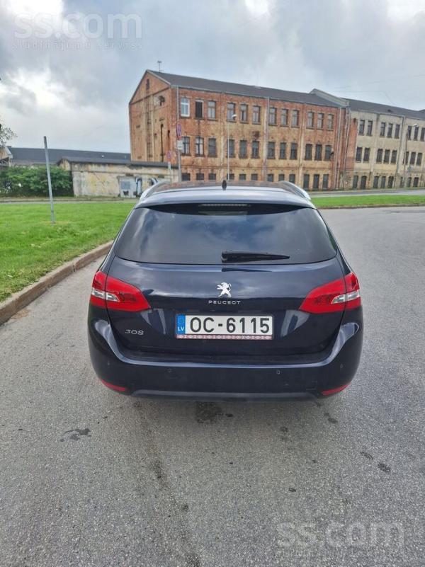 Zils Peugeot 308 2019 Rīga, ar dzinēja tilpumu 1.50 L un nobraukumu 143 tūkst. km par 9150 €, foto 5 vietnē AUTOMOTO.COM.LV