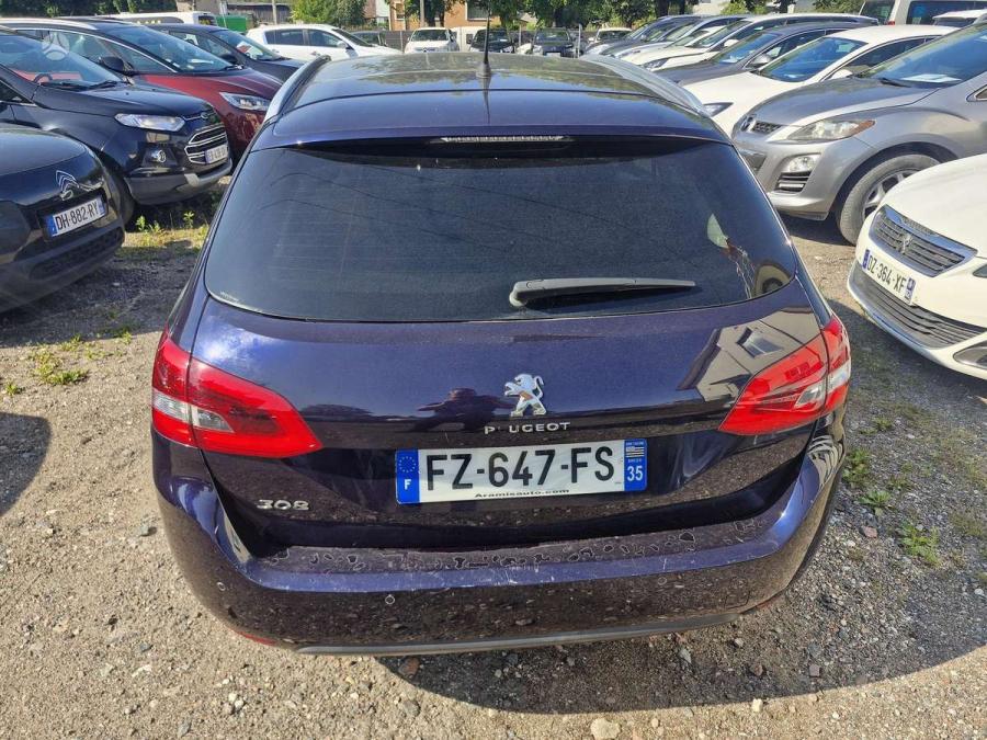 Zils Peugeot 308 2019 Tauragė, ar dzinēja tilpumu 1.20 L un nobraukumu 164 tūkst. km par 4900 €, foto 6 vietnē AUTOMOTO.COM.LV