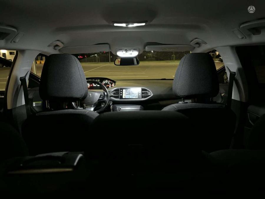 Zils Peugeot 308 2019 Klaipėda, ar dzinēja tilpumu 1.50 L un nobraukumu 205 tūkst. km par 6900 €, foto 13 vietnē AUTOMOTO.COM.LV