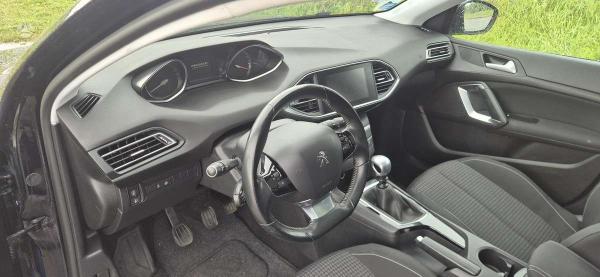 Zils Peugeot 308 2019 Tauragė, ar dzinēja tilpumu 1.20 L un nobraukumu 164 tūkst. km par 5100 €, foto 9 vietnē AUTOMOTO.COM.LV