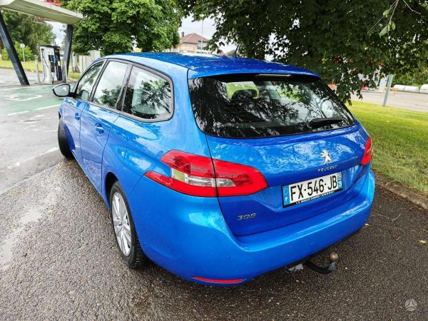 Zils Peugeot 308 2021 Tauragė, ar dzinēja tilpumu 1.50 L un nobraukumu 151 tūkst. km par 5950 €, foto 3 vietnē AUTOMOTO.COM.LV