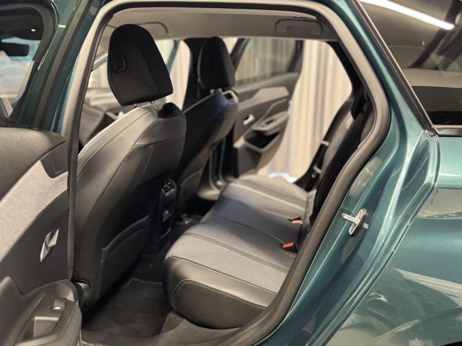 Zils Peugeot 308 2022 Rīga, ar dzinēja tilpumu 1.50 L un nobraukumu 213 tūkst. km par 13990 €, foto 25 vietnē AUTOMOTO.COM.LV