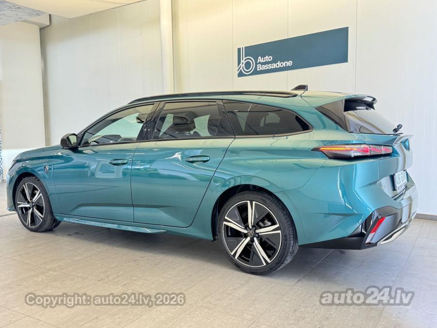 Zils Peugeot 308 2025 Tallina, ar dzinēja tilpumu 1.50 L un nobraukumu 18 tūkst. km par 27900 €, foto 5 vietnē AUTOMOTO.COM.LV