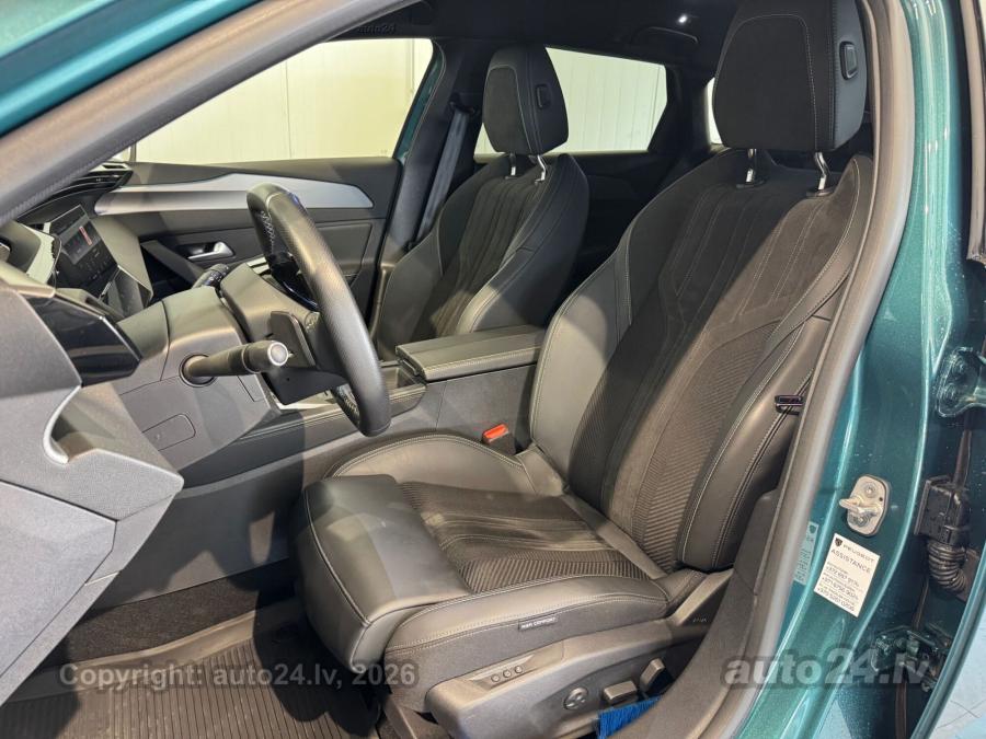 Zils Peugeot 308 2025 Tallina, ar dzinēja tilpumu 1.50 L un nobraukumu 18 tūkst. km par 27900 €, foto 8 vietnē AUTOMOTO.COM.LV