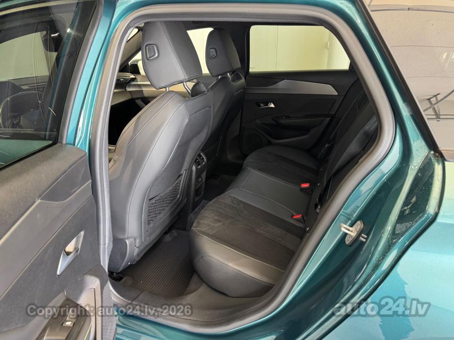 Zils Peugeot 308 2025 Tallina, ar dzinēja tilpumu 1.50 L un nobraukumu 18 tūkst. km par 27900 €, foto 14 vietnē AUTOMOTO.COM.LV