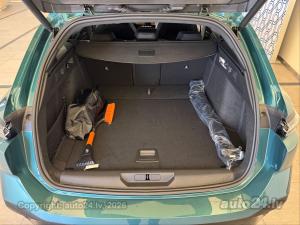 Zils Peugeot 308 2025 Tallina, ar dzinēja tilpumu 1.50 L un nobraukumu 18 tūkst. km par 27900 €, foto 15 vietnē AUTOMOTO.COM.LV