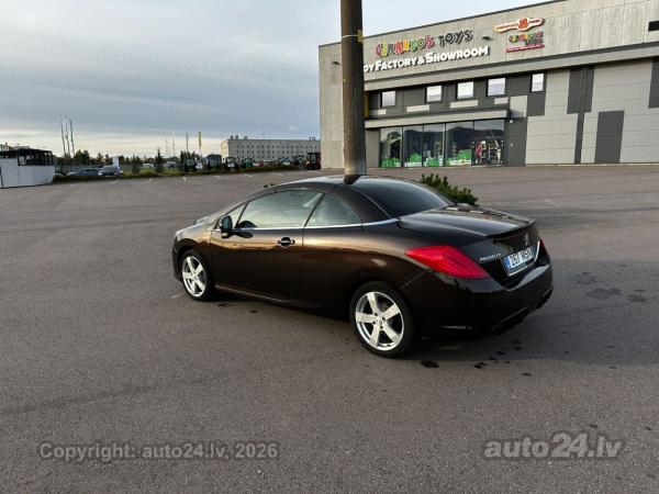 Brūns Peugeot 308 2009 Tallina, ar dzinēja tilpumu 2.00 L un nobraukumu 242 tūkst. km par 12900 €, foto 1 vietnē AUTOMOTO.COM.LV